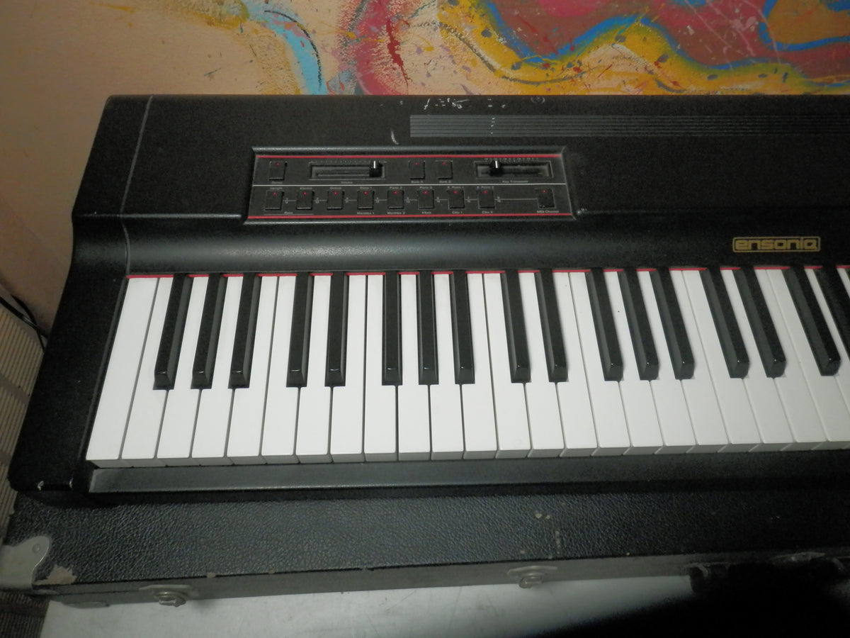 Ensoniq SDP-1 Sample Digital Piano with case AS-IS For parts repair pr ...